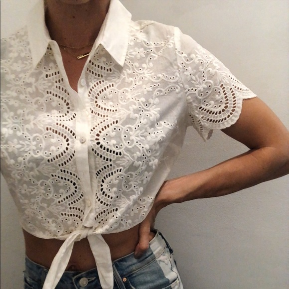 Forever 21 | Tops | Cropped White Button Down With Eyelet Details ...